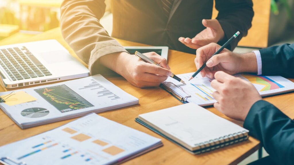 Retail Strategy Consulting Trends for 2025 | Key Insights